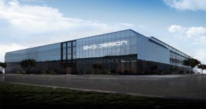 China's BYD unveils new hybrid tech with a massive 2,000 km range - The ...